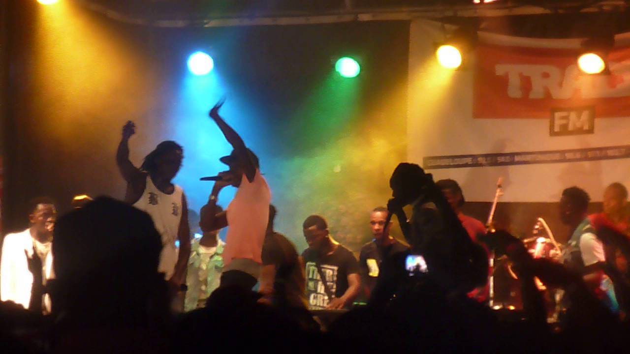 Jackson Blaai, Little Loba, Panda & More Live Solan Alkaline Show 2016 ...