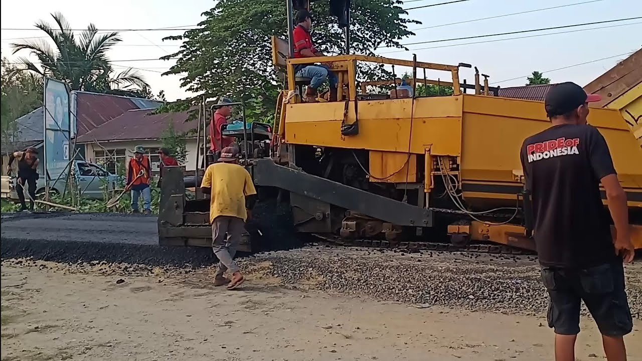 Proses Kontruksi Jalan Indonesia Yang Menakjubkan. Teknologi Mesin ...