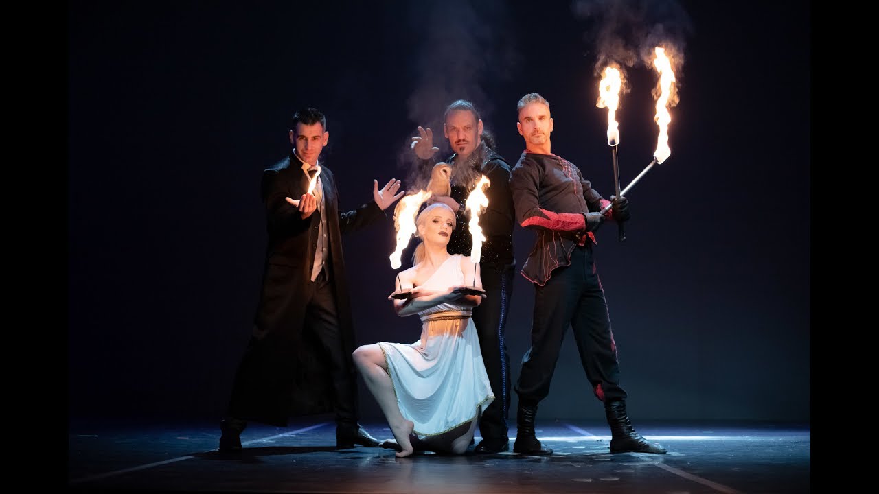 The 3 Magicians with the Tricks! Οι 3 Μάγοι με τα Κόλπα! (Magic ...