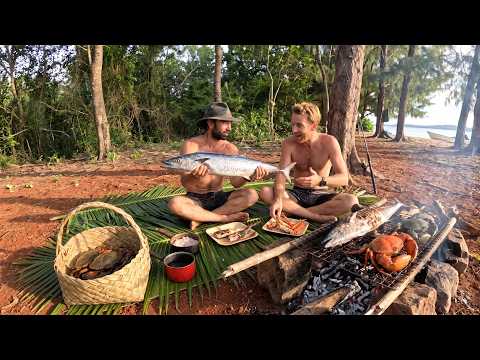 What would it be like to survive 100 days on an island?