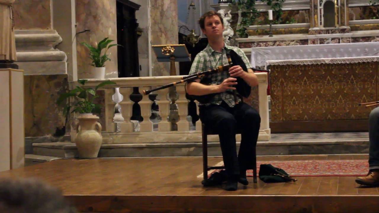 Hamish Moore and Fin Moore live in Livorno ( Italy) part 2 - YouTube