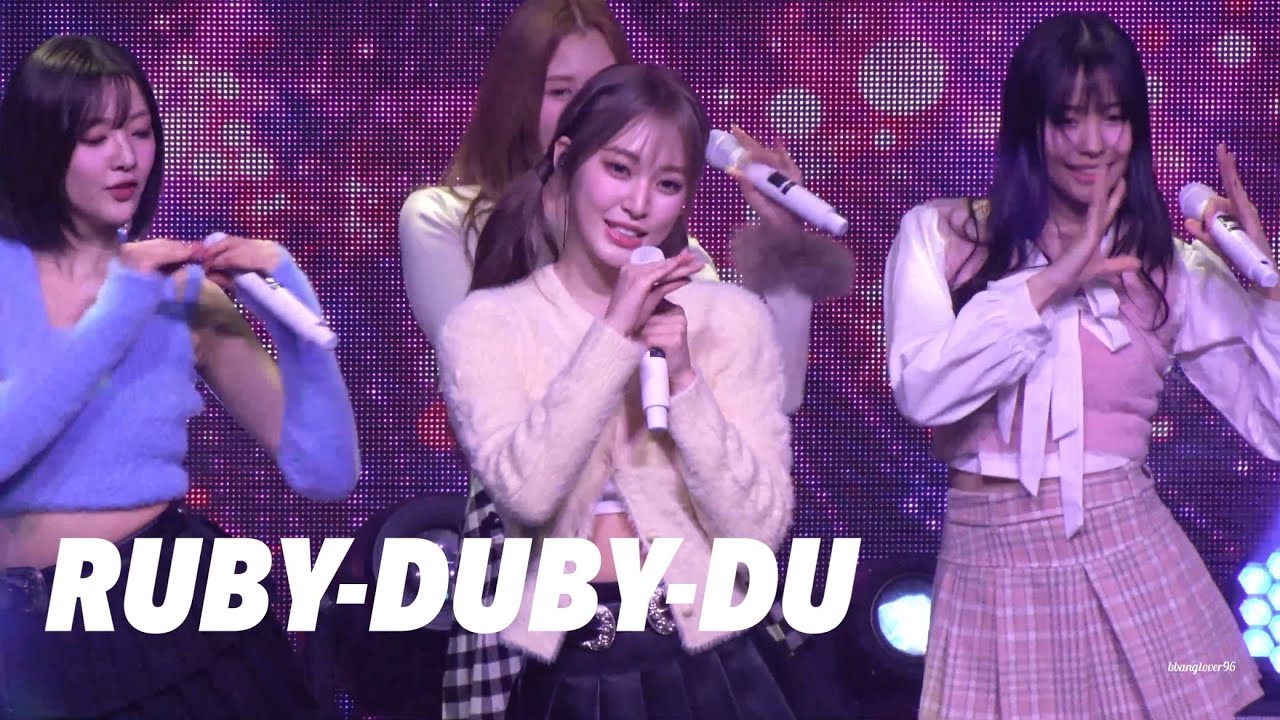 240106 [Weeekly] 위클리 RUBY-DUBY-DU | Zoa fancam - YouTube
