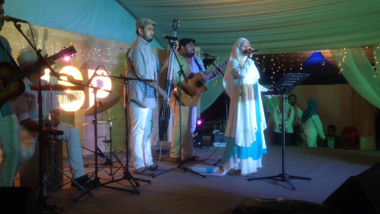 Kelmarin - Zur Eda (cover by Anis Syazwani MK ft Le Rumba) - YouTube