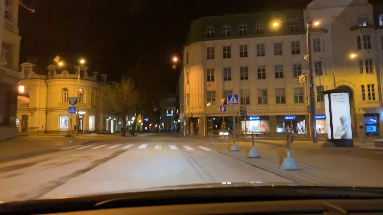 Tallinn street arter coroonaviirus 17. April 2020 - YouTube
