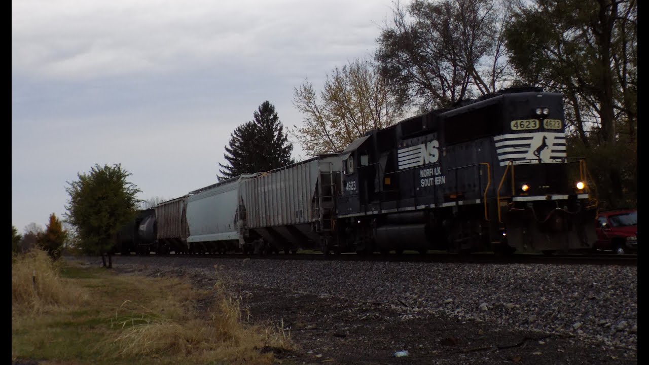 GP59 leading L69, Trailing Triclops SD60M on NS 143 - YouTube