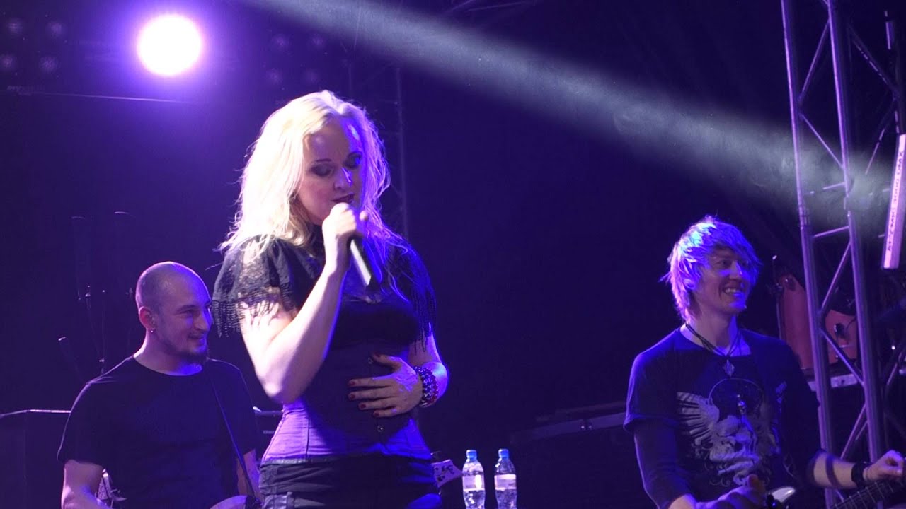 Liv Kristine & Raymond Rohonyi - On Whom The Moon Doth Shine @ Volta 12 ...
