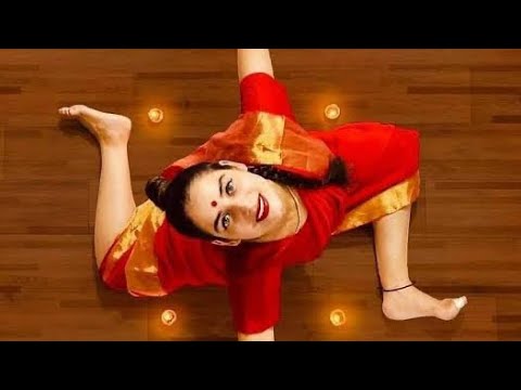 Incredible Yoga Formation || yoga Pyramid || Yoga Performance - YouTube