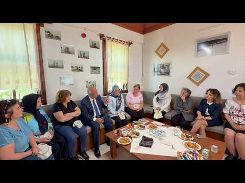 Şile Bezi Kolektif Tasarım Merkezi’nde el nakışı eğitimi alan kursiyerlerimizi ziyaret ettik.🧵✨