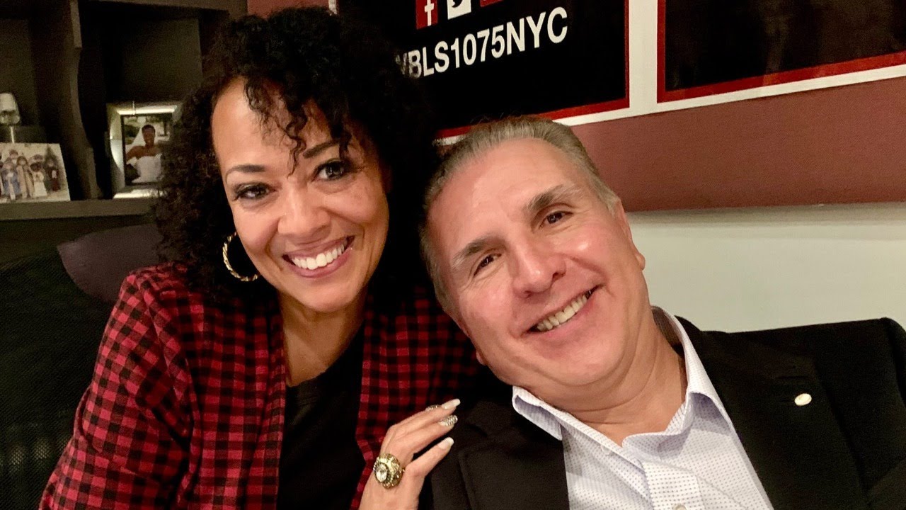 Liz Black Live with Daniel Buttafuoco - YouTube