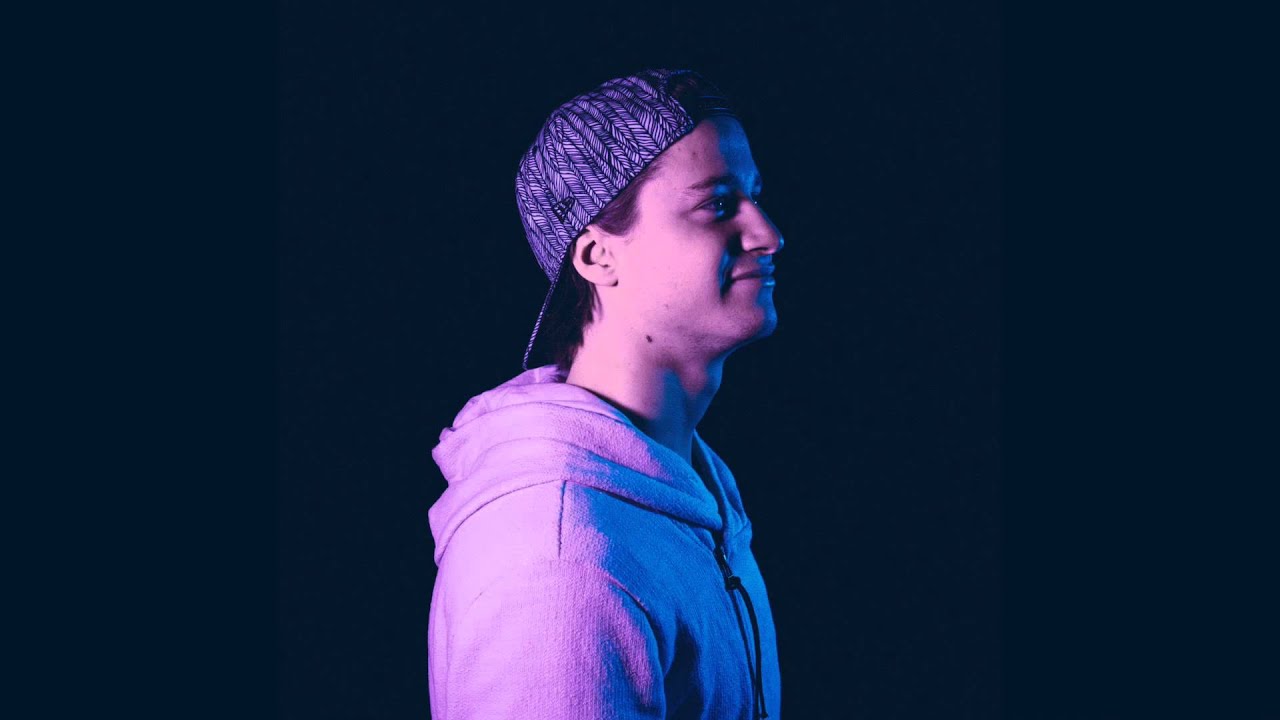 Stay - Kygo feat. Maty Noyes (Live) - YouTube