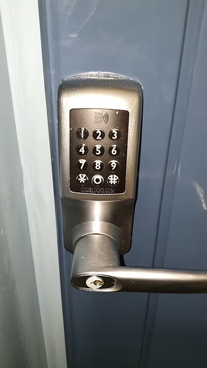 How to use the CodeLock - YouTube