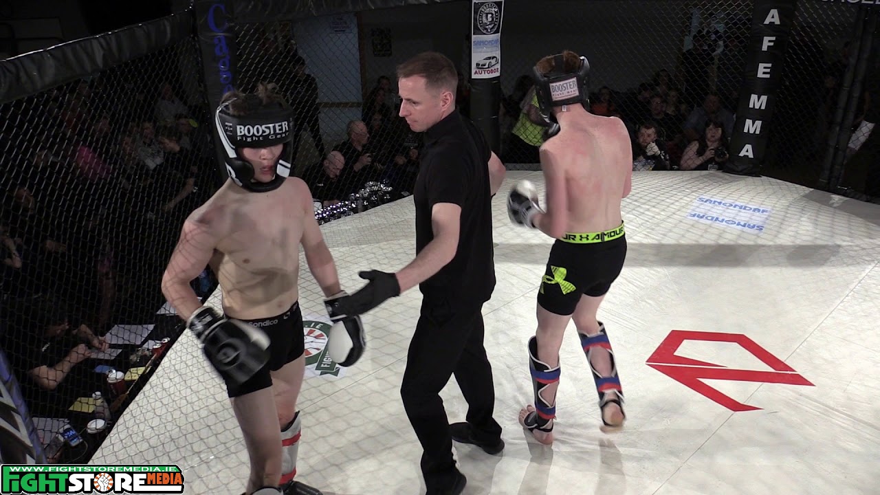 Dylan Doherty vs Carl McKeever - Cage Legacy 7 - YouTube