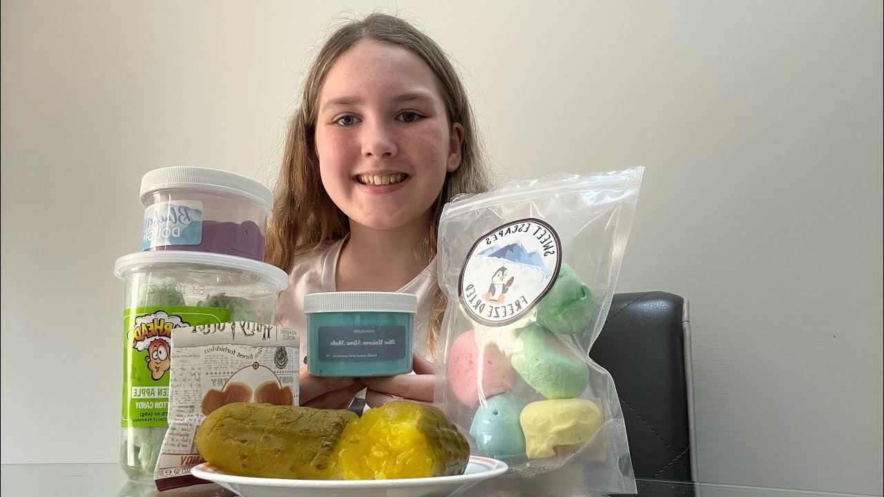 Watch me try different foods and play with different types of slime ...