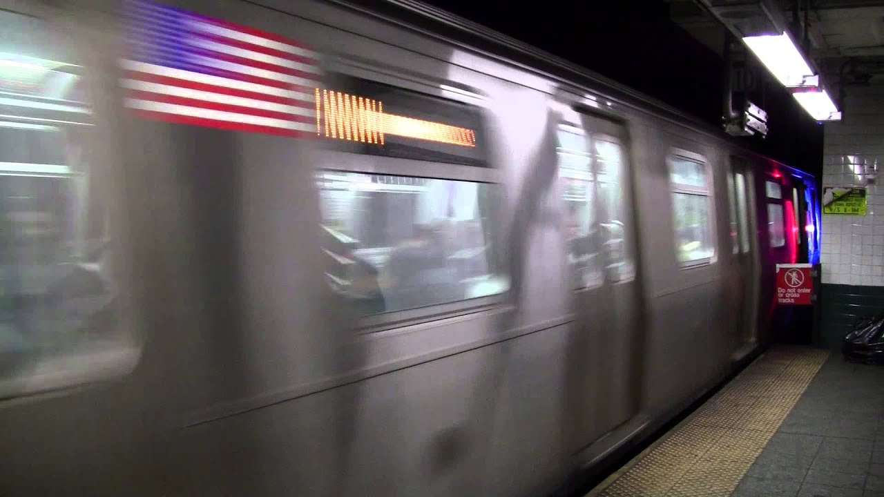 R160B N Train Leaving Canal Street - YouTube