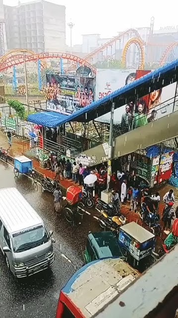 New video Dhaka Md Rabby 0177,,হঠাৎ যখন ঢাকায় বৃষ্টি হয়। - YouTube