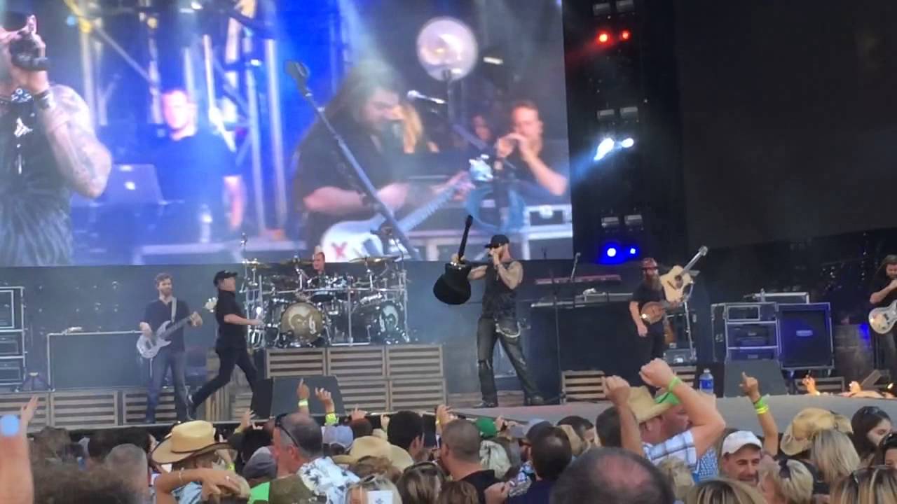Brantley Gilbert Country Must Be Country Wide Youtube 4383