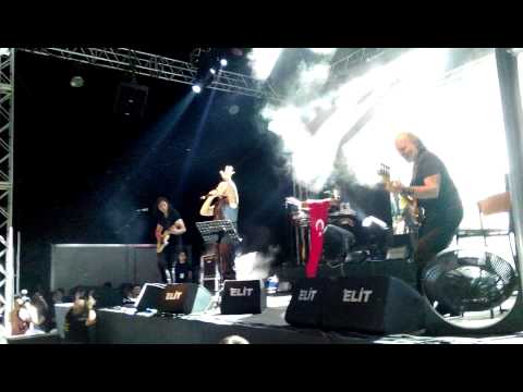 Hayko Cepkin & Kurtalan Ekspres YENİ BİR GÜN 30.08.2014