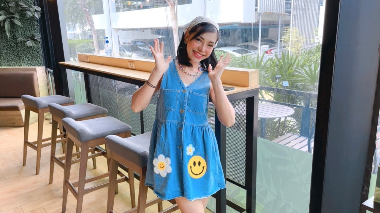 LIVE Street Food Community 🌍 Adventures of Noodle Lady in Bangkok ...