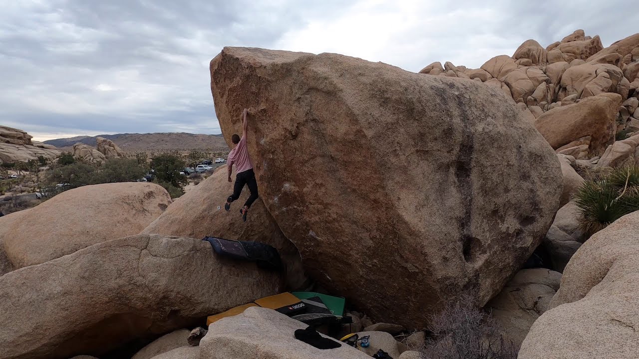 Broken Flowers v9 | Joshua Tree Bouldering - YouTube