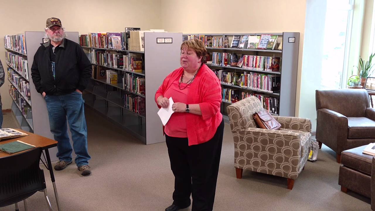 Clarence Iowa Public Library Grand Opening--Library Director Tami ...