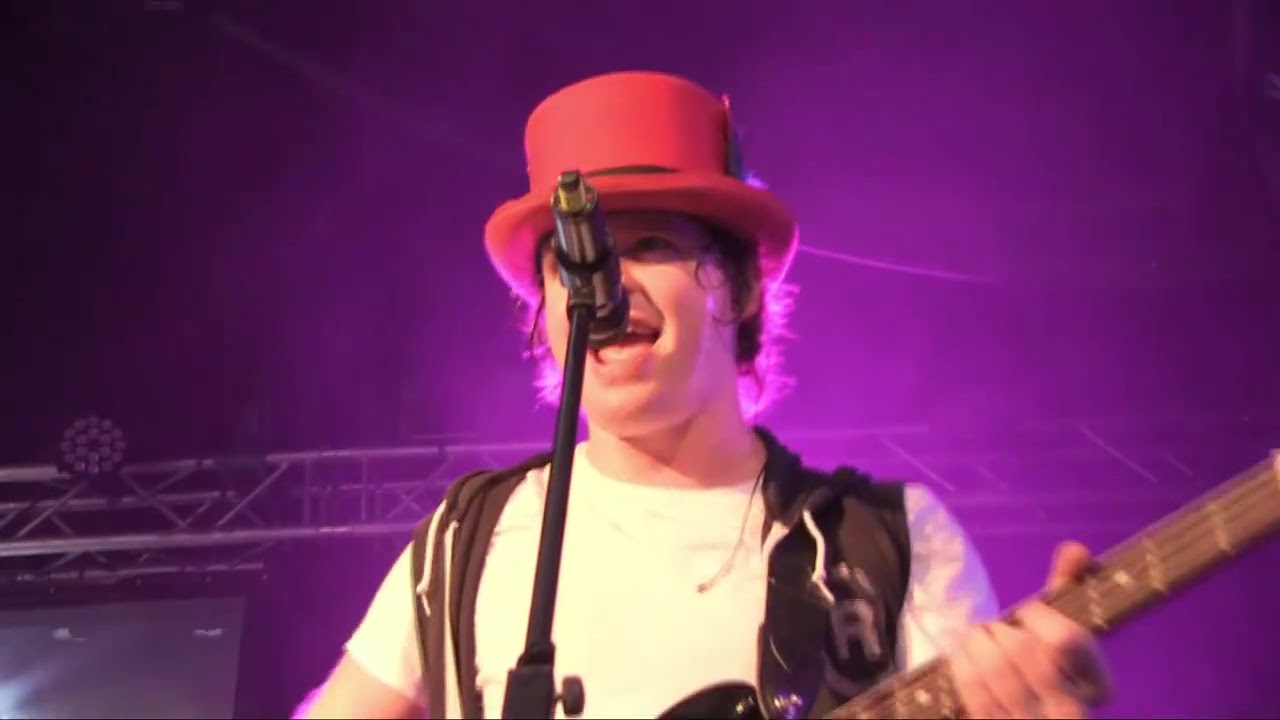 Boomin | Party Band | Time Of My Life | Big Foot Events - YouTube