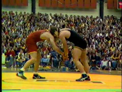 Ed Banach (Iowa wrestling) - YouTube