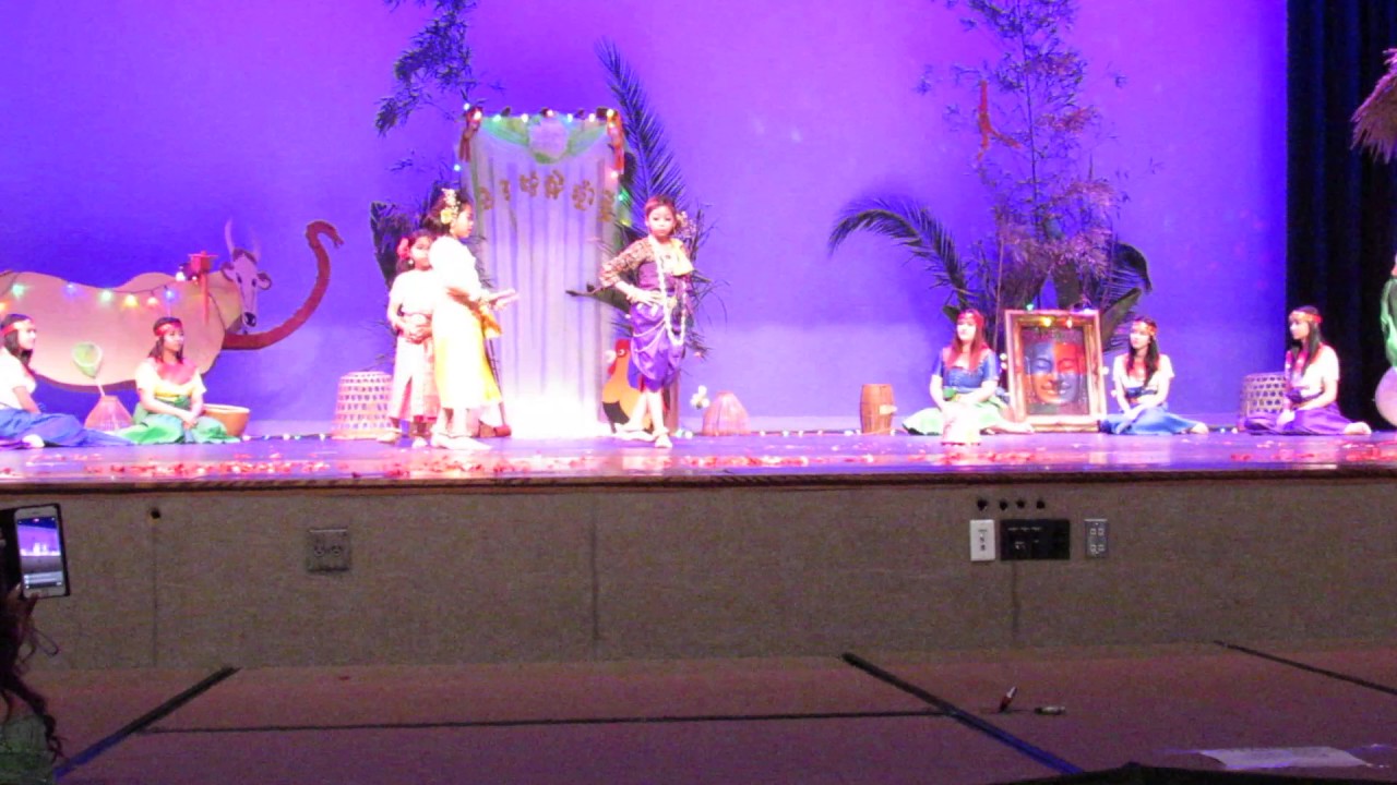 Tum Teav, Oakland USA - YouTube