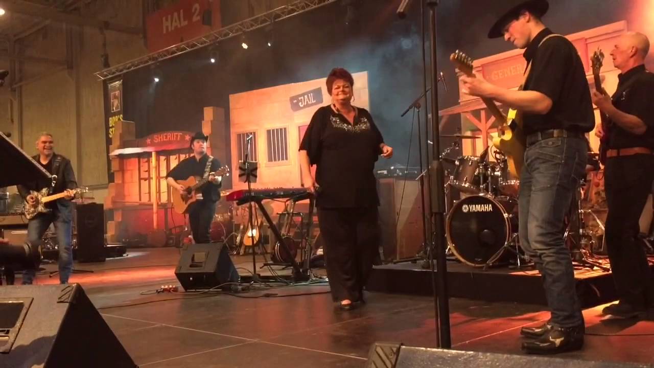 Indian Summer Countryband Western Experience 2016 (Deel 1) - YouTube