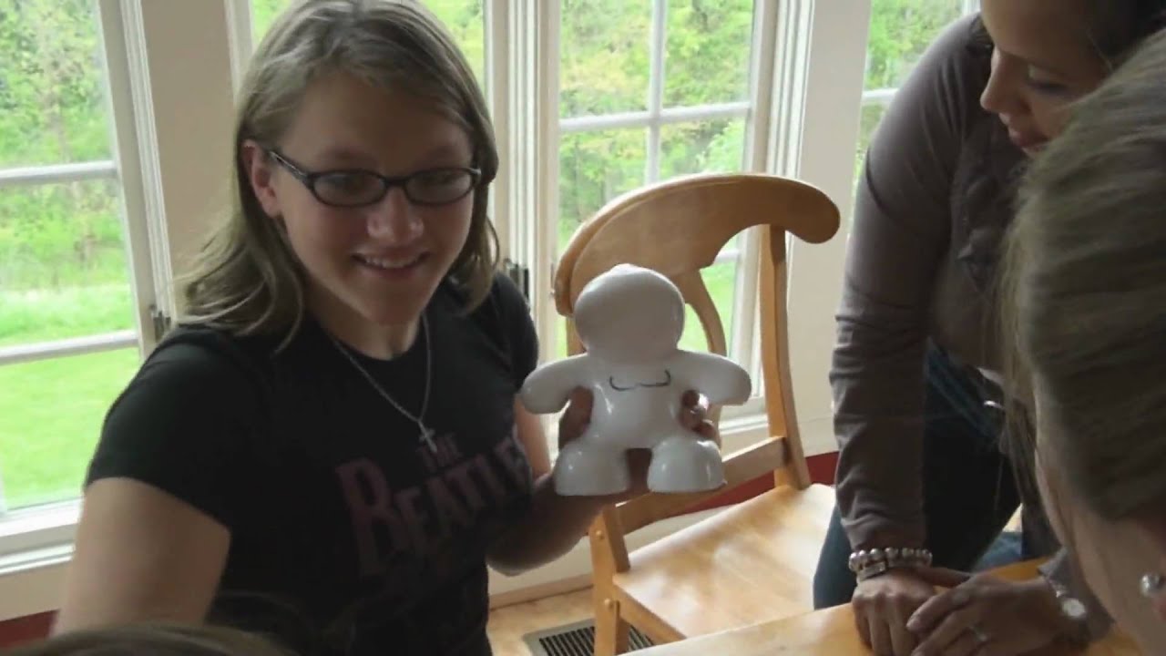 Playing Pictionary MAN (HD) - YouTube