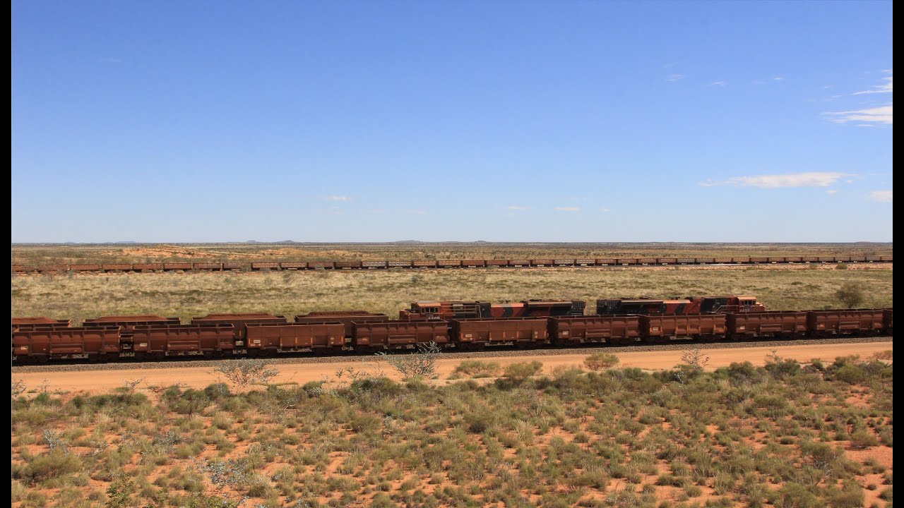 THREE IRON ORE TRAINS PASS BY AT ONCE: Pilbara FMG & BHP Iron Ore ...
