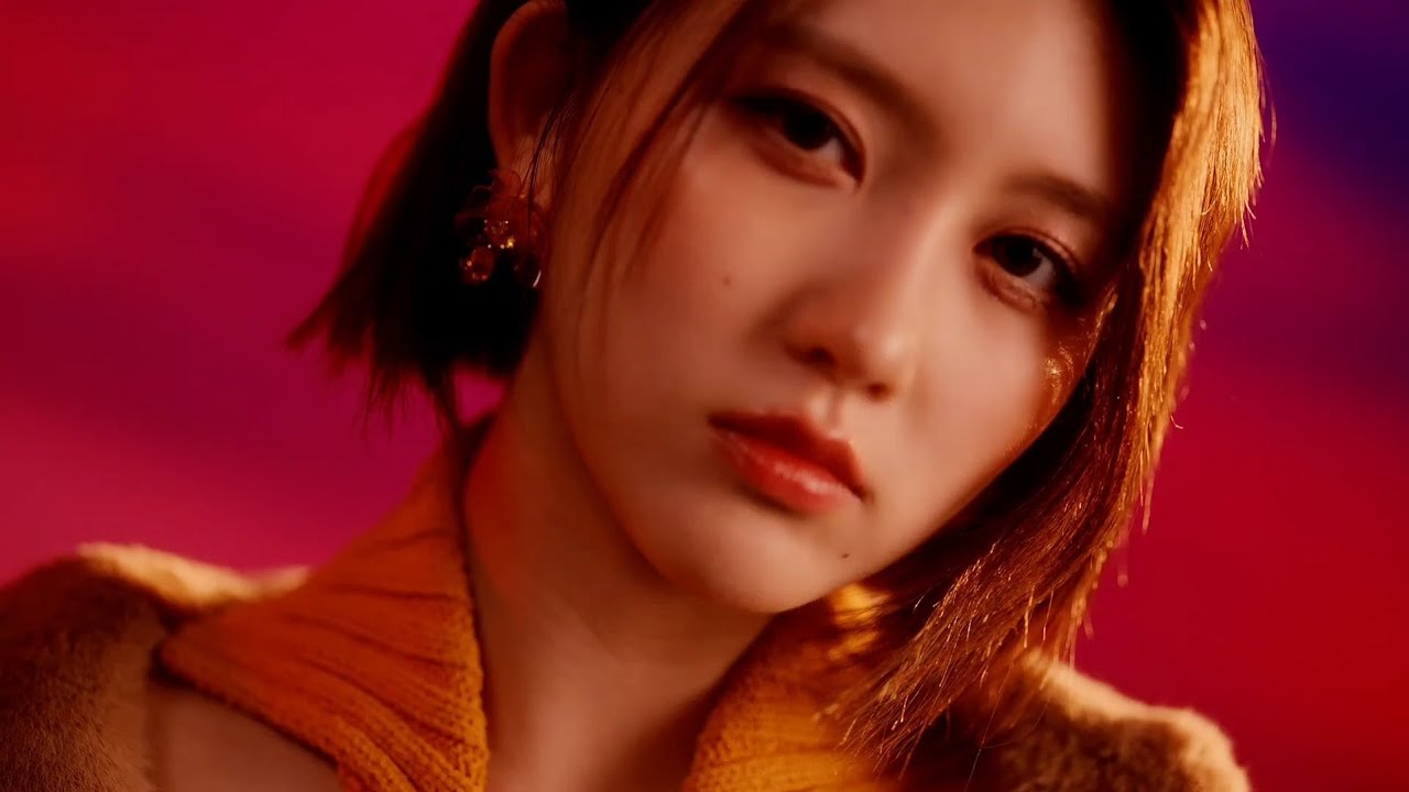 WAVE Gaeul Parts - YouTube