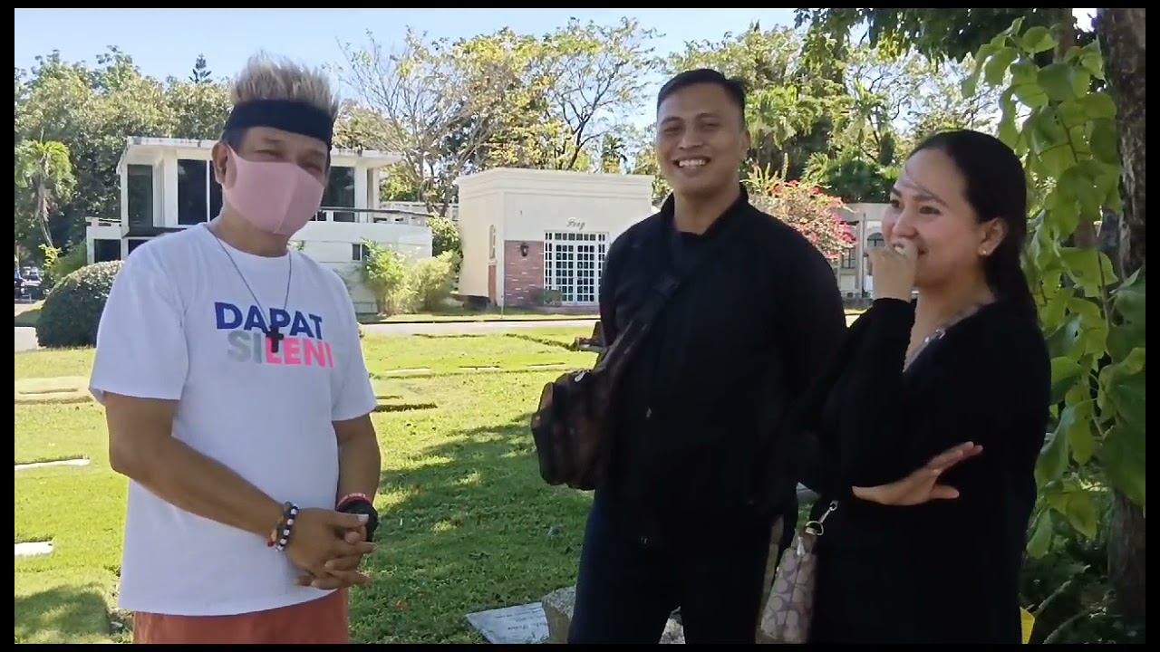 Christmas Giving To Less Fortunate!!🥺 ️ - YouTube