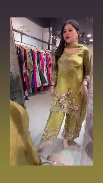 Le chal menu #punjabisong - YouTube