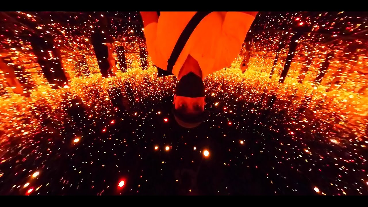 YAYOI KUSAMA Infinity Mirror Rooms in 360º Tate Modern LONDON - YouTube