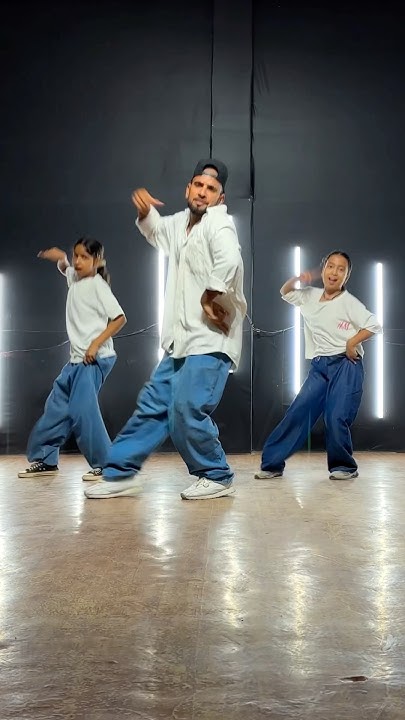 SOMETHING SOMETHING MIKA SINGH BELLA URVASHI SHARMA CHOREO SOFTY RAJ #dance #mikasinghnewsong ...