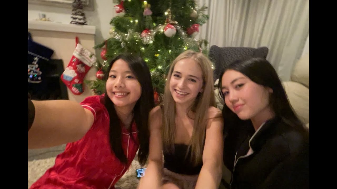 Epic Xmas Sleepover Youtube 9781
