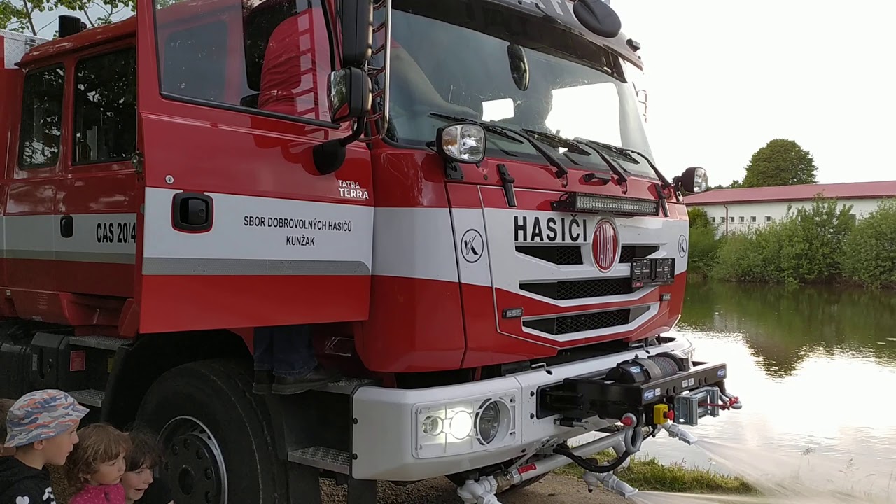 Nová TATRA TERRA CAS 20 pro SDH Kunžak - zkouška asanační lišty - YouTube