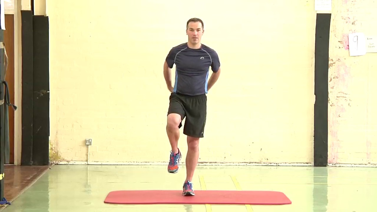 Balance ball pass easy - YouTube
