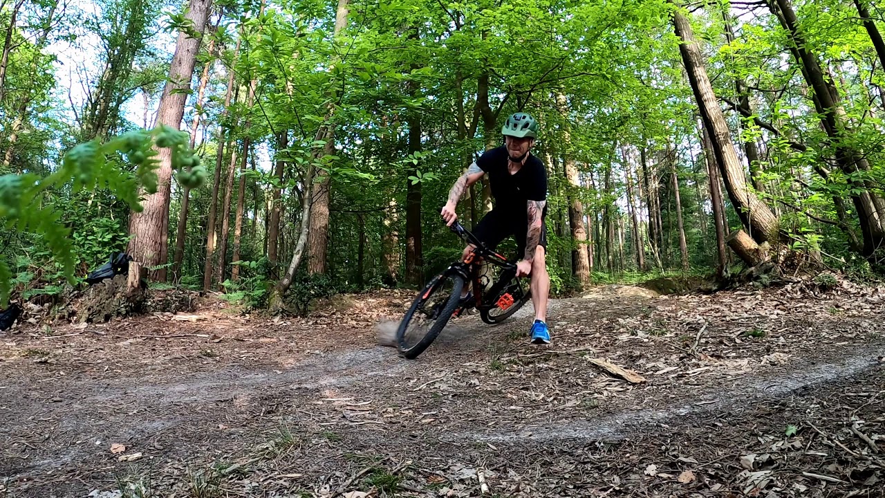 MTB Crash compilation 2020 - YouTube