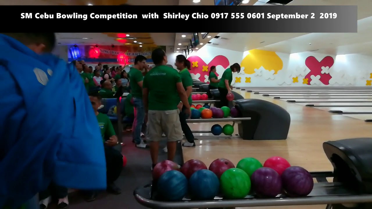 Solid LR Team Bowling Competition at the SM Mall Cebu Bowling Center ...