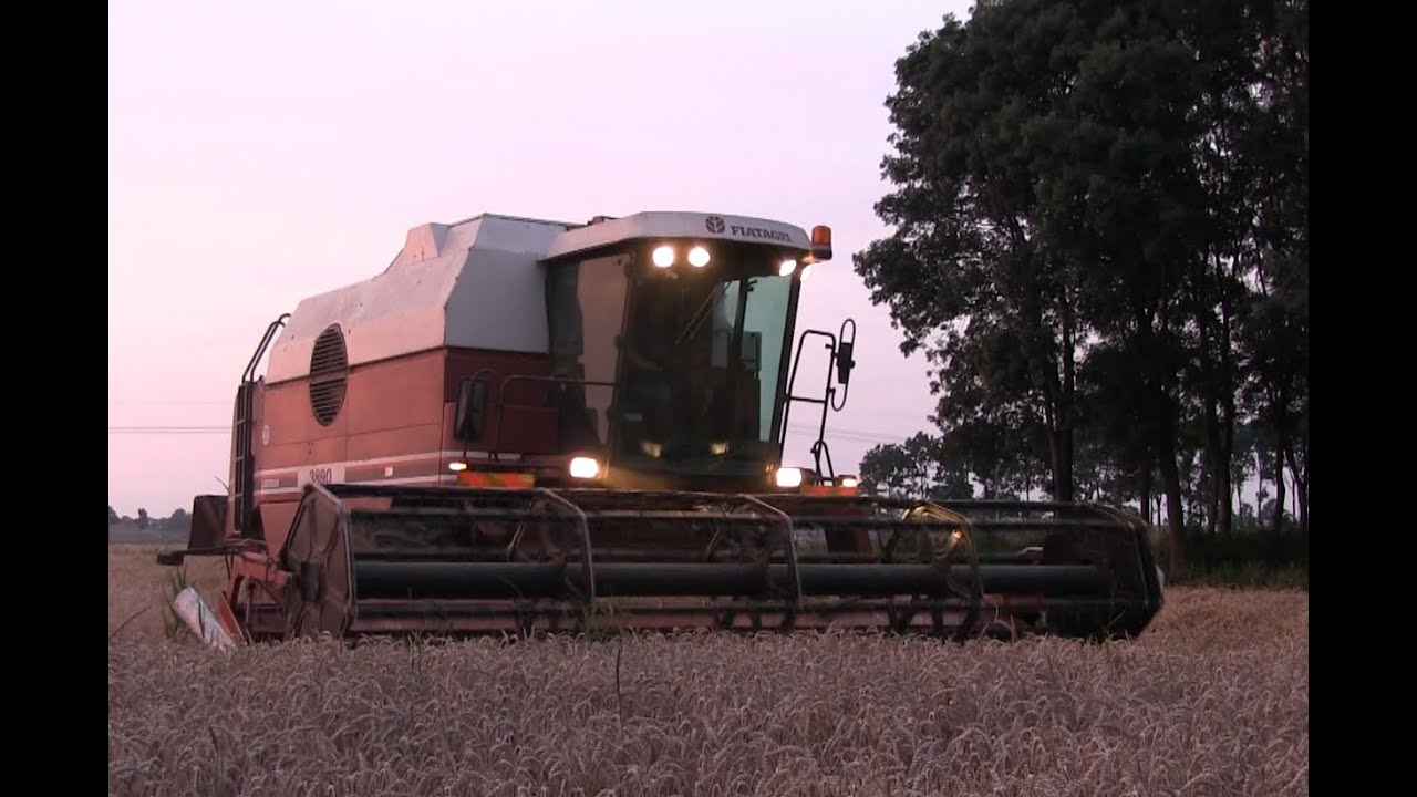 Landb.Mts. Veerman.Combinen met de LAVERDA 3890 *HD* - YouTube