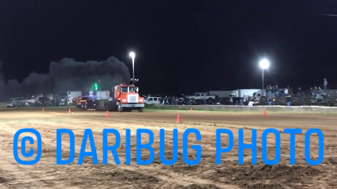 Dale Bauer Semi Richland Center WI - YouTube