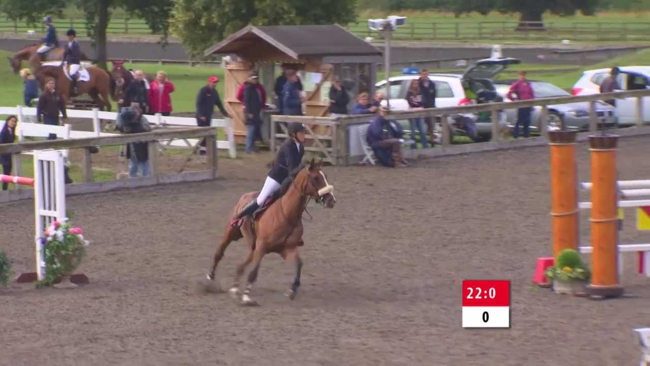 Showjumping - Laura Renwick's and Bintang II - YouTube