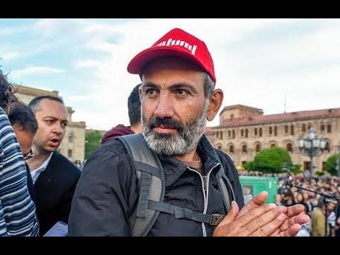 Paşinyan yürüşdə onları təhdid etdi:\