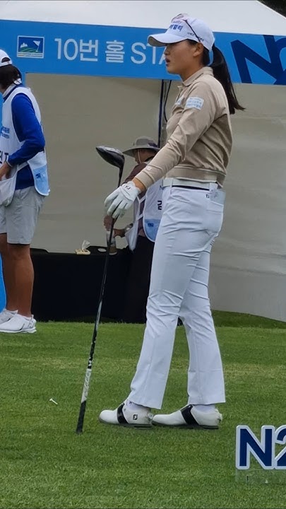 2003년생 173cm 티샷 후에도 눈을 떼지 않는 최예본 프로 #최예본 #골프 #klpga #스윙 #NH투자증권레이디스챔피언십 - YouTube