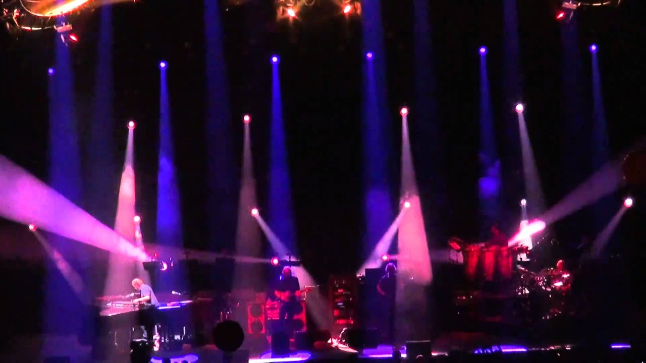 Phish | 10.31.10 | Tripe Face Boogie - YouTube