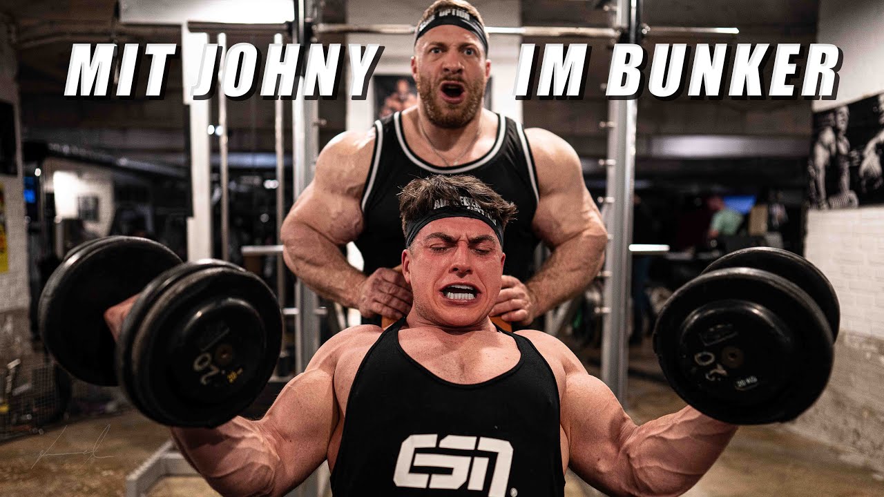 So wird ein Profi aus ihm | Rückentraining mit Johny Münster - YouTube