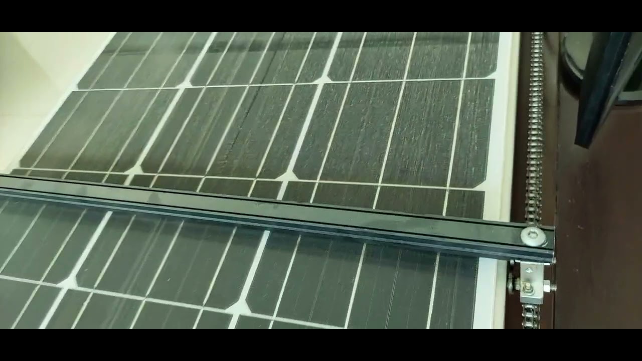 Is the automatic cleaning wiper of the solar street light useful? - YouTube
