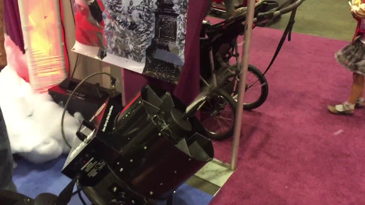 The Snowmasters T 1500 storm snow machine the greatest output and ...