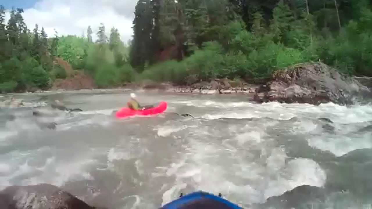 Toutle river 1360 CFS Class III+ (IV) In alpacka packrafts - YouTube
